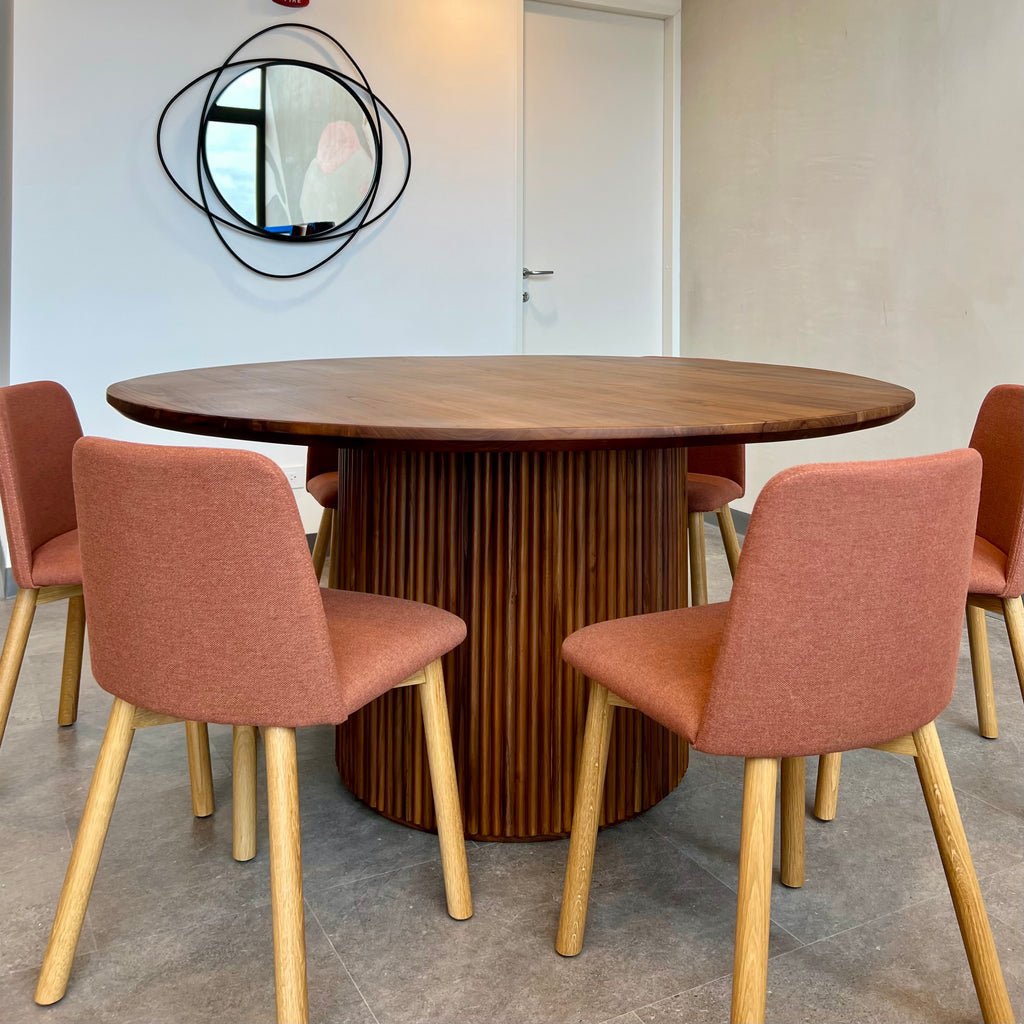 Log Round Table – MAD Living