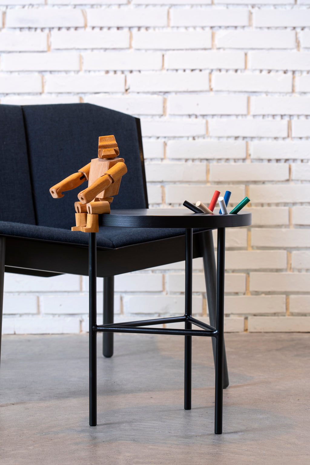 Black Side Table – MAD Living